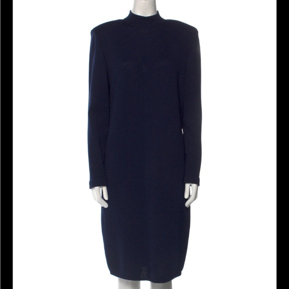 St. John | Dresses | St John Long Knit Dress | Poshmark